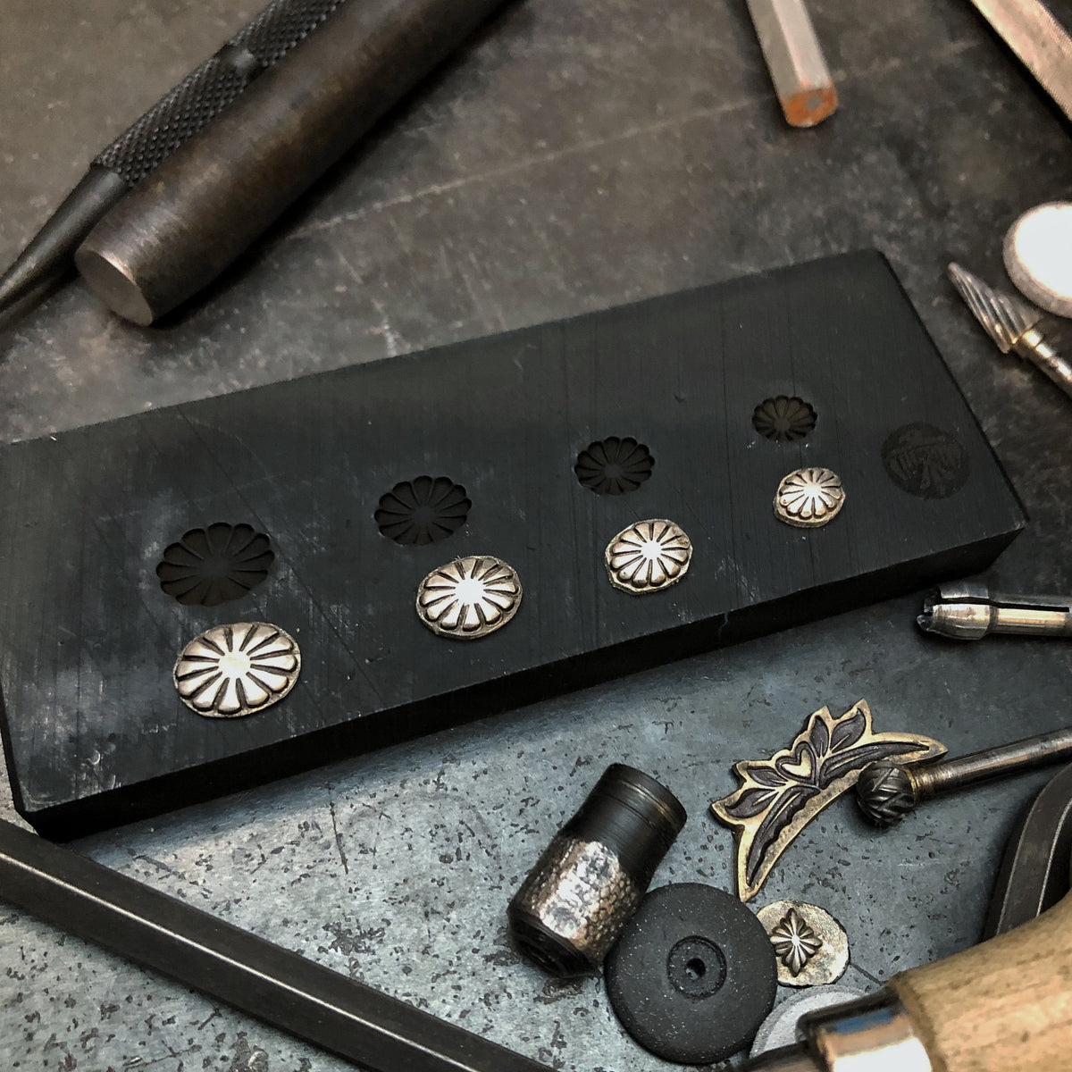 SP01 – Silver Lining Metal Stamps