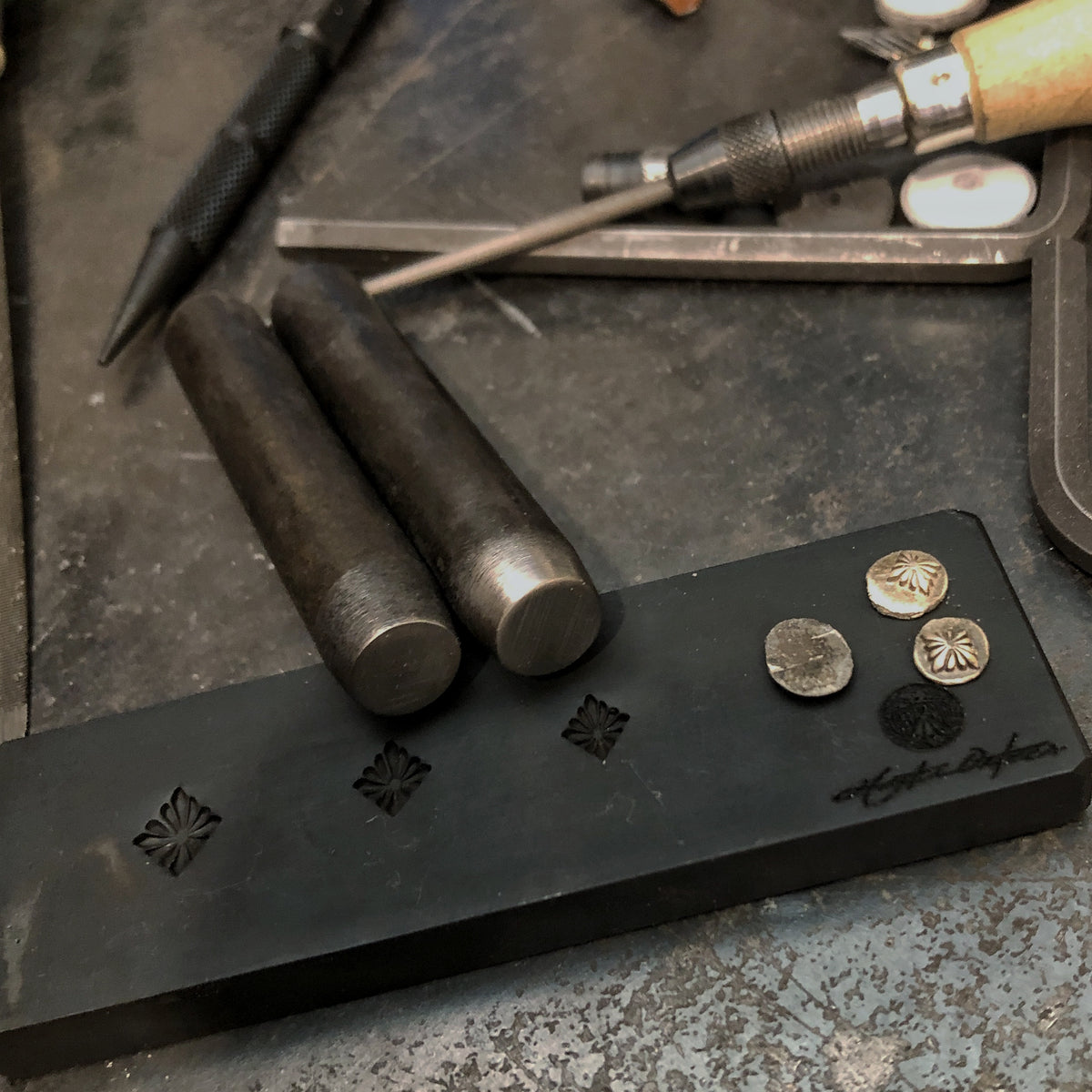 Separate Force Tool – Silver Lining Metal Stamps