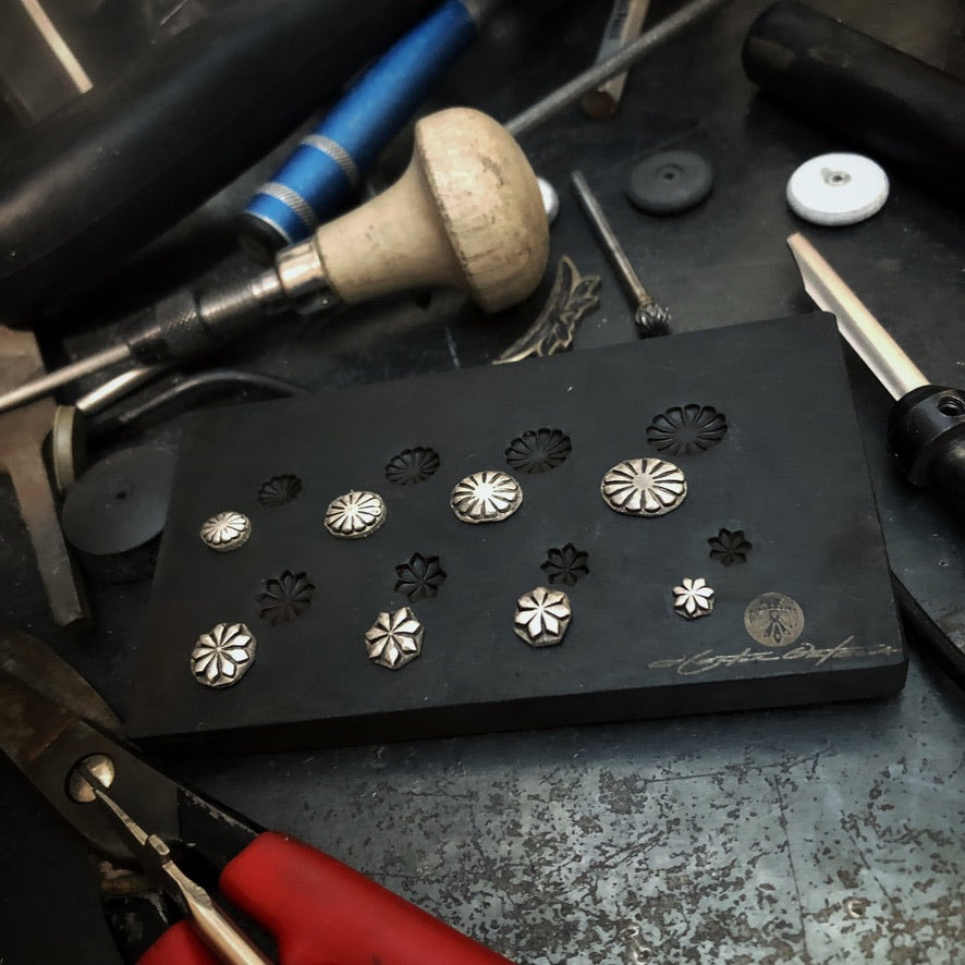 SP209 – Silver Lining Metal Stamps