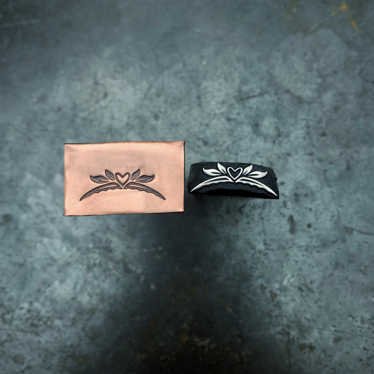 B05 – Silver Lining Metal Stamps