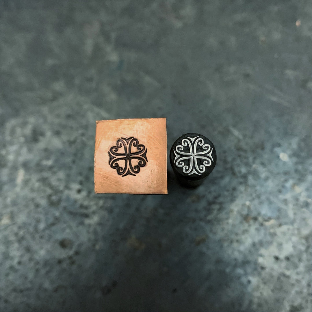 RS01 – Silver Lining Metal Stamps