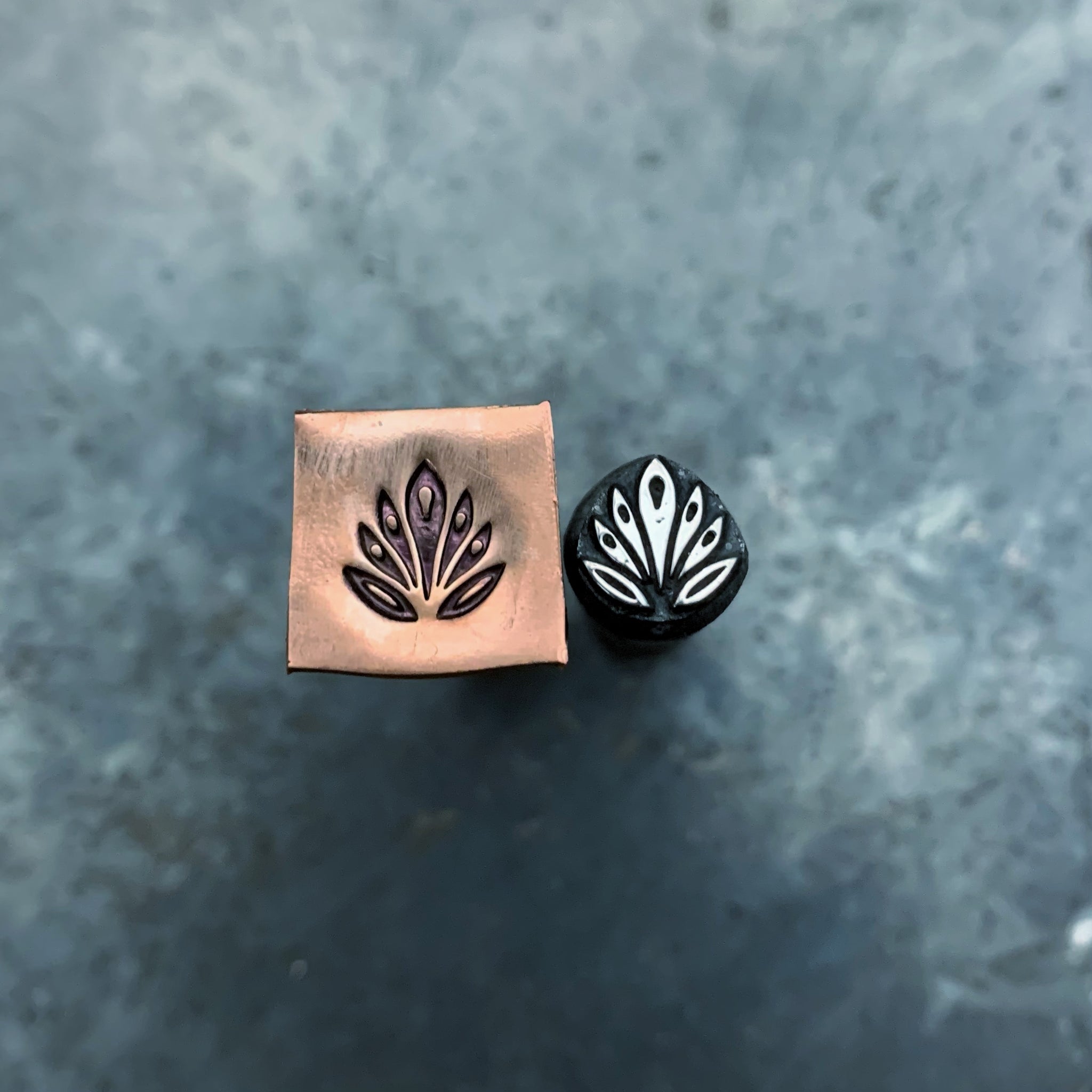 HALF ROUND – Silver Lining Metal Stamps