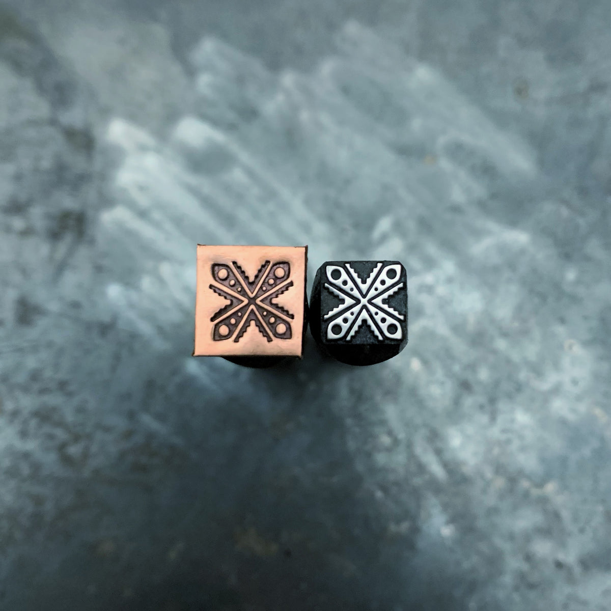 SQ08 – Silver Lining Metal Stamps